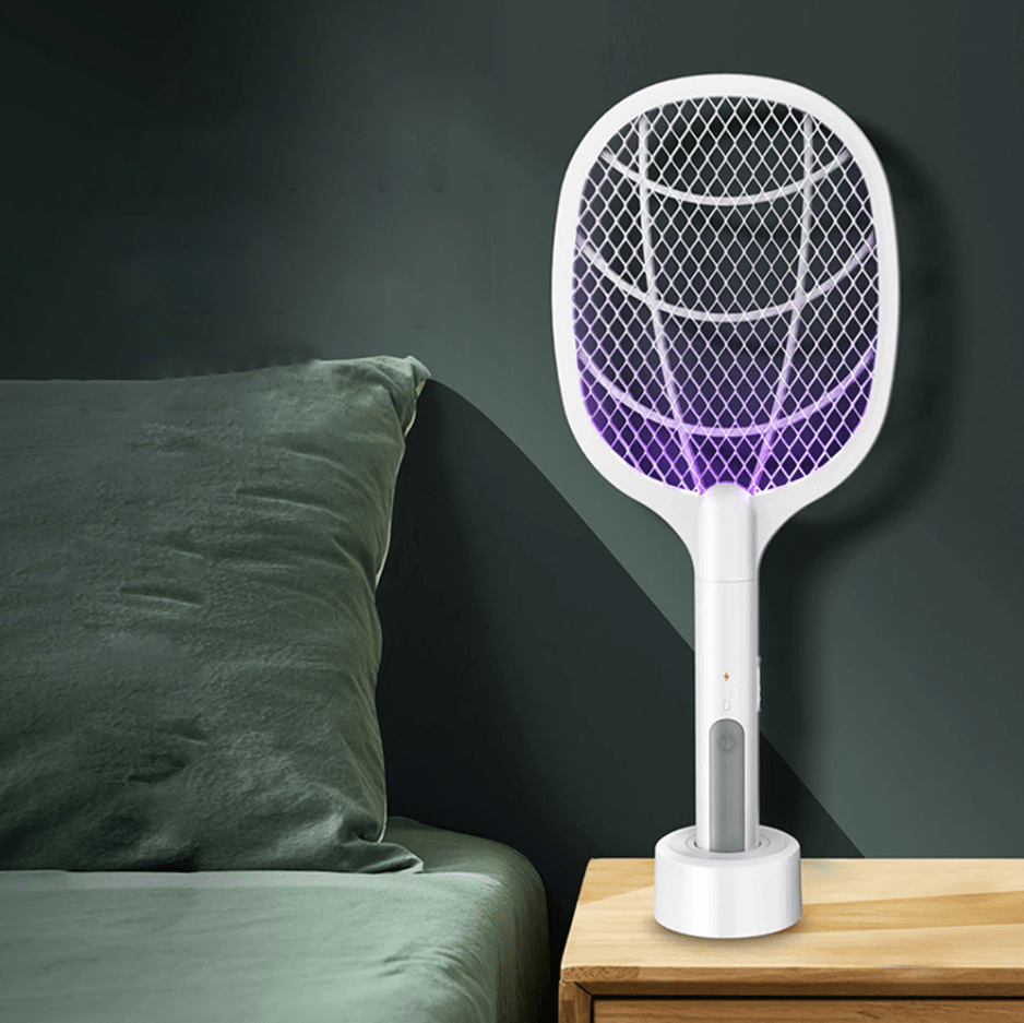 Electric Fly Swatter - Bug Zapper Racket with Light